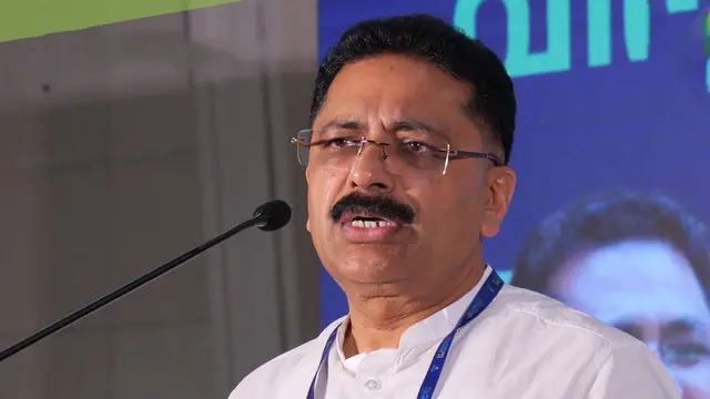 KT Jaleel Defends Pinarayi Vijayan, Slams Congress Over Communal ...