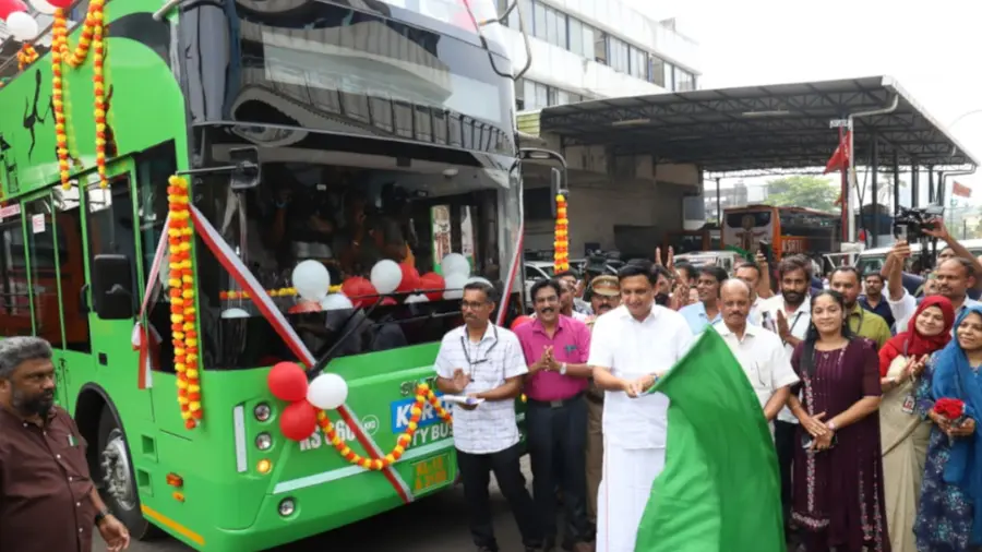 KSRTC Launches Double Decker Open-Bus in Kozhikode - Deshabhimani