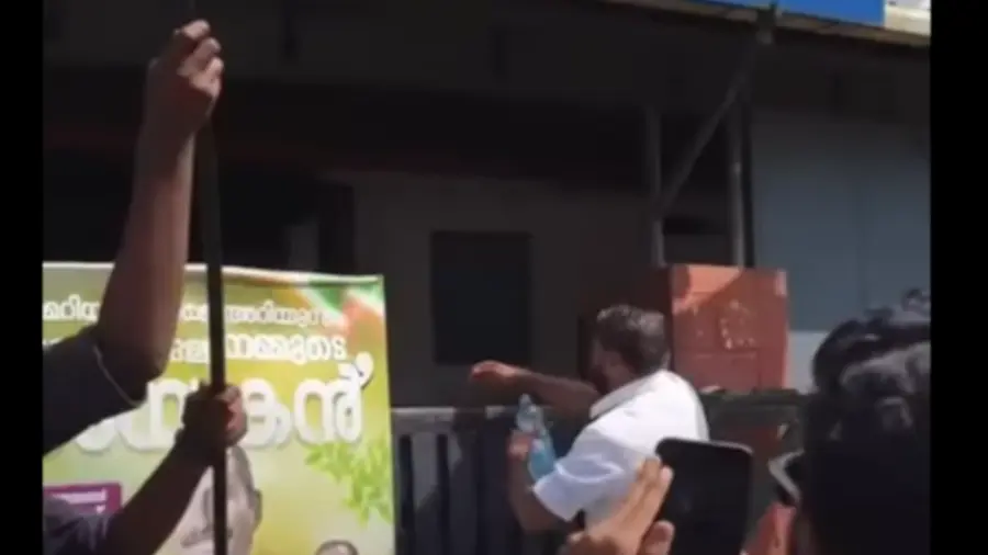 Deshabhimani English - Deshabhimani