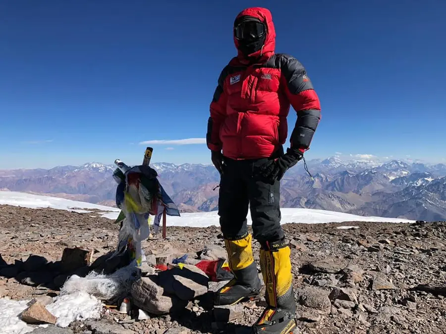 Bharath Thammineni Becomes First Indian to Summit All Nine of the World ...