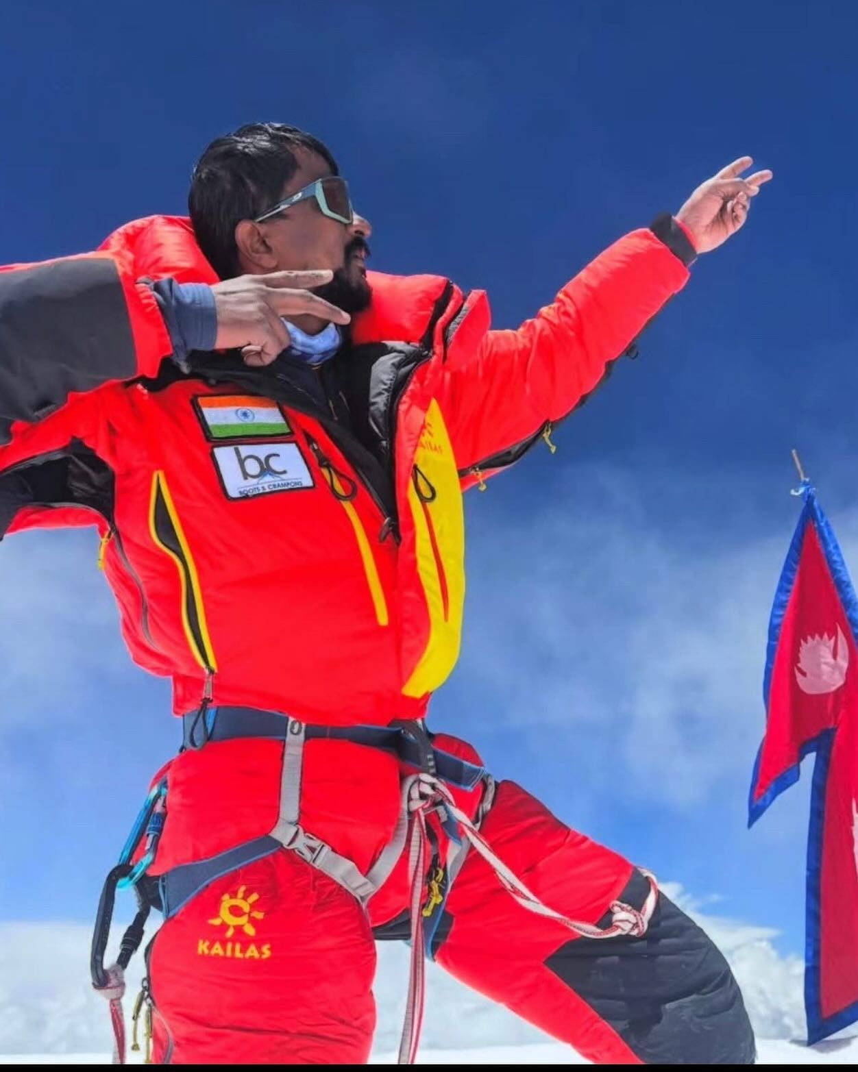 Bharath Thammineni Becomes First Indian to Summit All Nine of the World ...