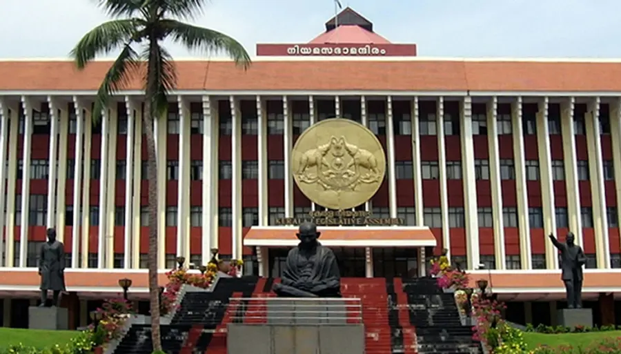 നിയമസഭാസമ്മേളനത്തിന്‌ ഇന്ന്‌ തുടക്കം ; സഭചേരുന്നത്‌ 12 ദിവസം - Deshabhimani