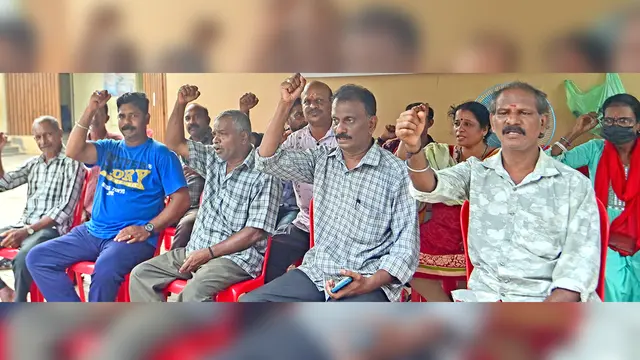 വേളി വില്ലേജിലെ 22 സുരക്ഷാ ജീവനക്കാരെ പിരിച്ചുവിട്ടു - Deshabhimani
