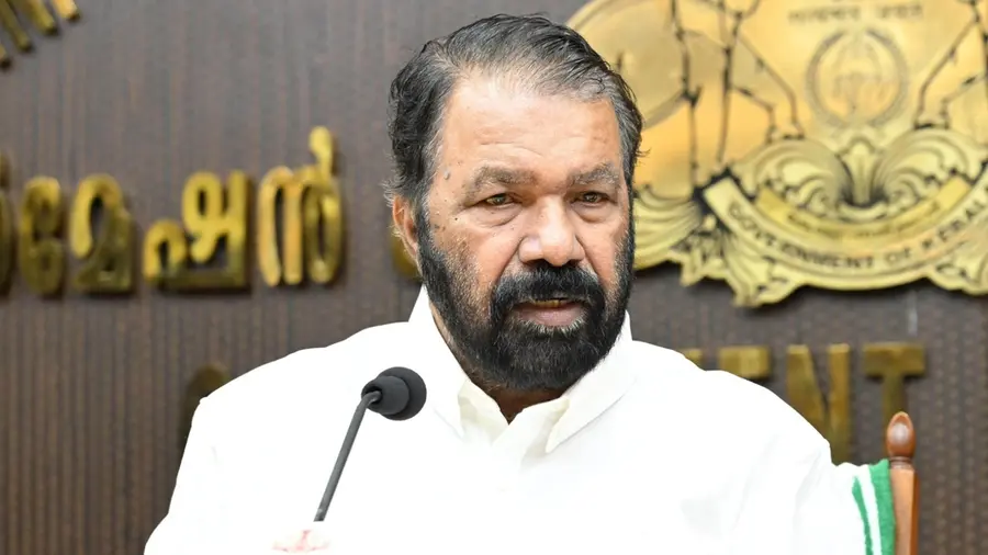 V Sivankutty Hits Back at Rajeev Chandrasekhar, Defends Minister ...